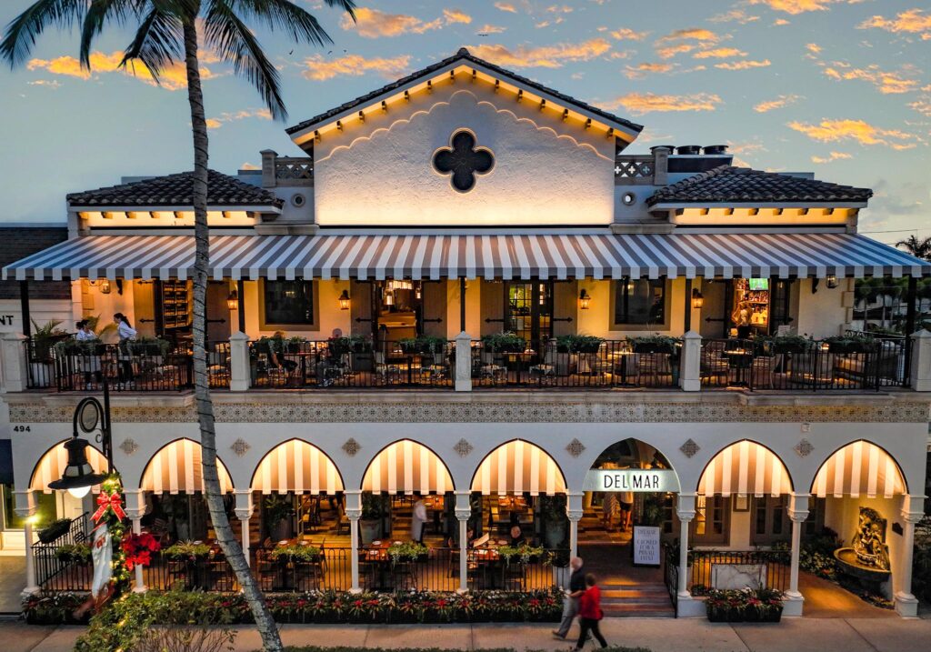Del Mar Naples to feature new weekly specials | 5th Avenue South